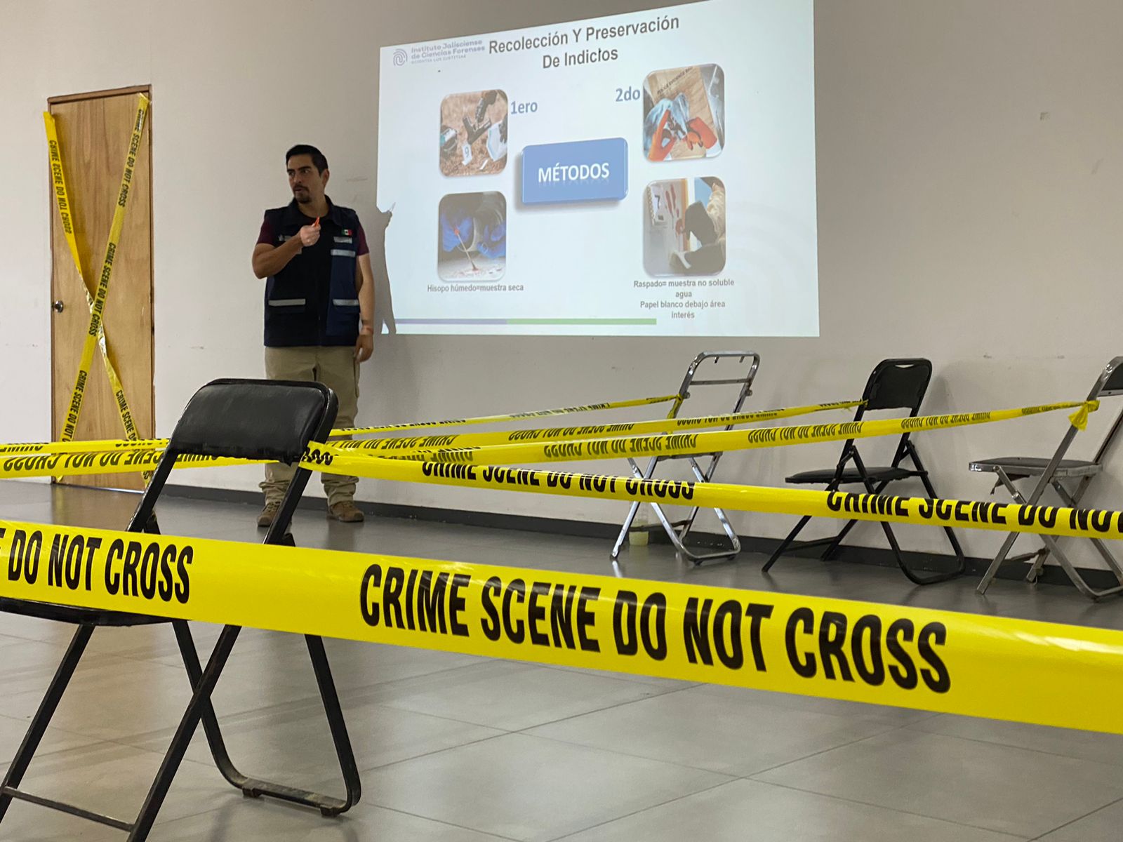 Oficiales recibieron curso de recolección y preservación de indicios ...