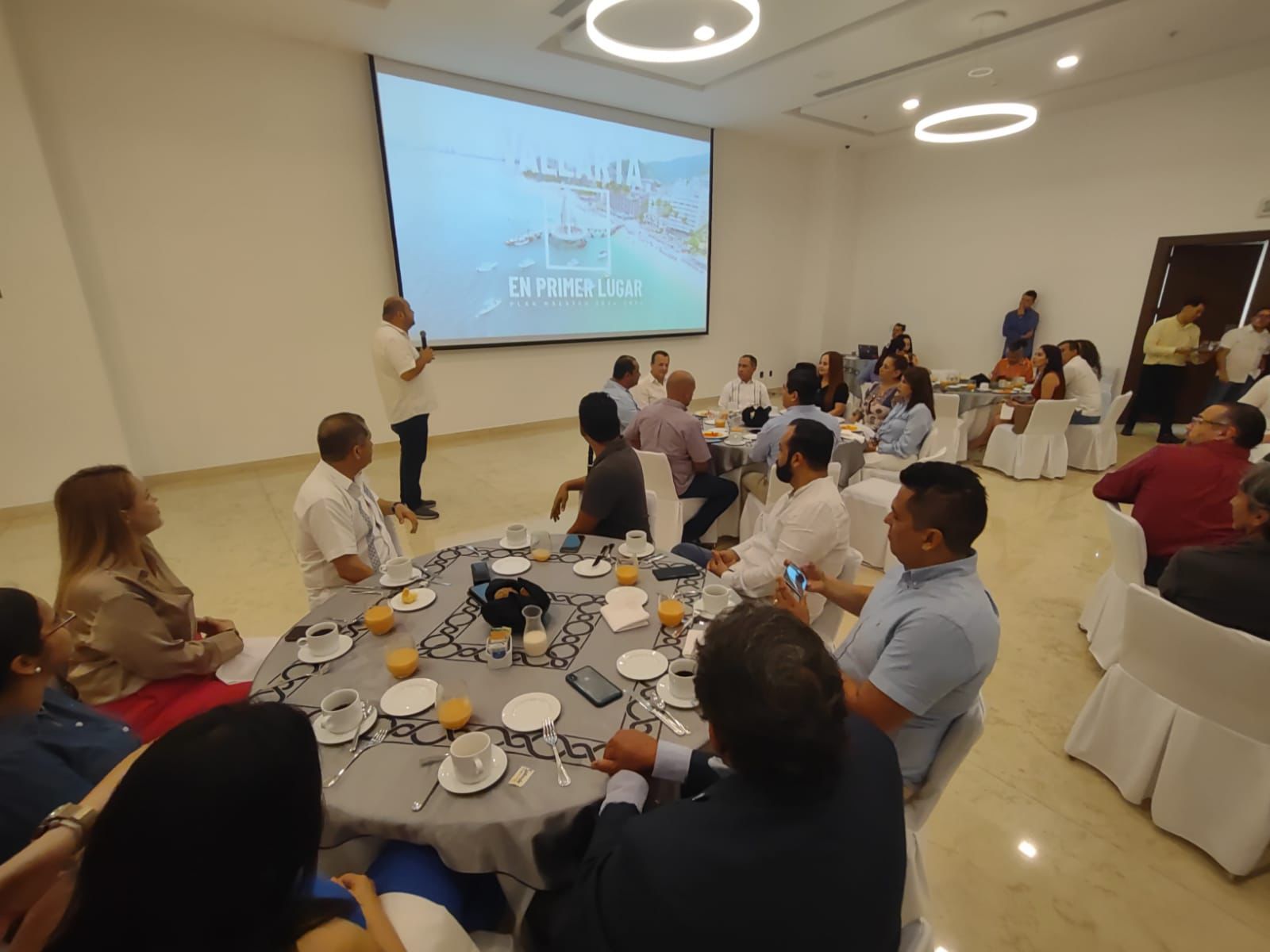 Ramón Guerrero presentó sus ejes de gobierno al sector empresarial ...